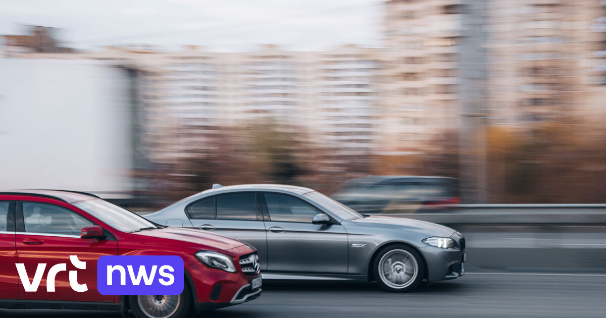 Toekomst van autosector is dan toch niet helemaal elektrisch: goed nieuws of net niet? En wat ga ...