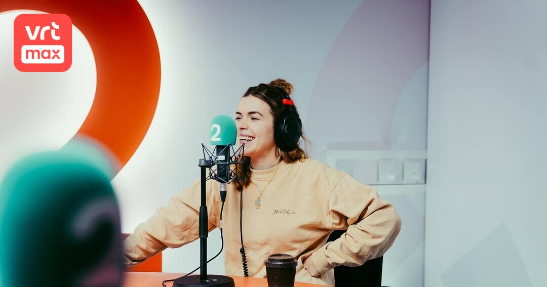 Nieuwe sportanker Tess Elst over haar eerste journaal: "Ik stierf van ...