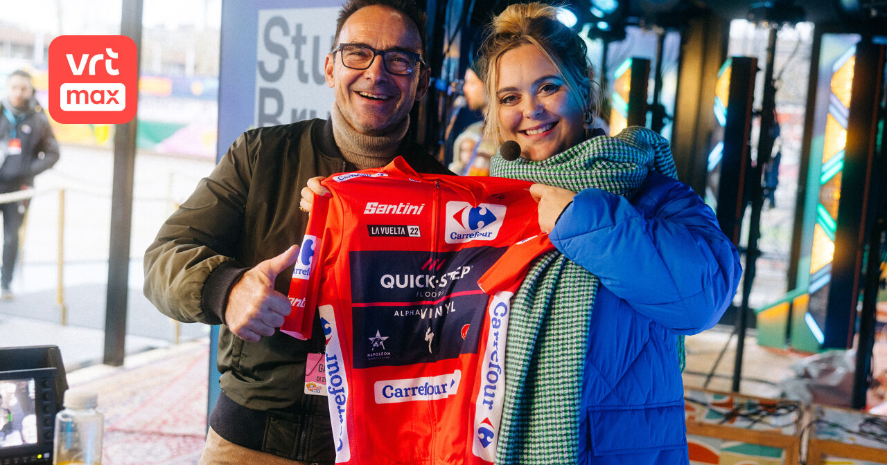 De Warmste Week - Gesigneerde rode trui van Remco Evenepoel brengt 12.075 euro op! | VRT MAX