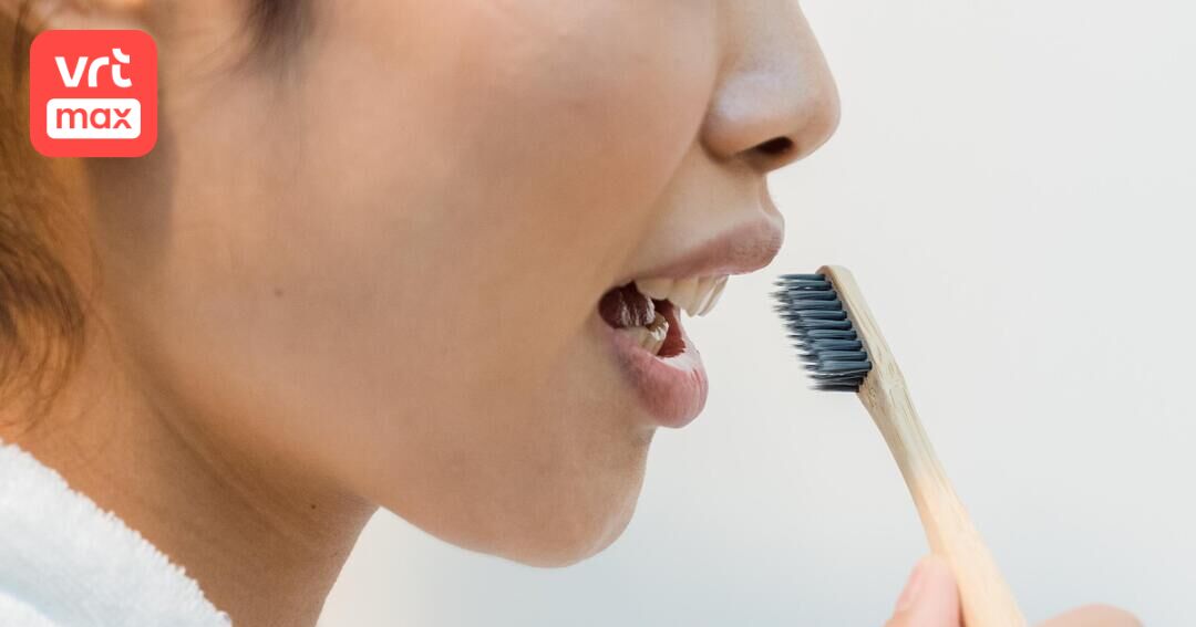 Krijg ik gele tanden als ik koffie drink? Luc Martens: "Niet als je twee keer per dag je tanden ...