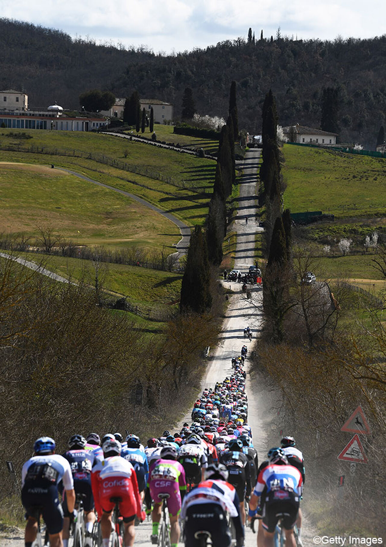 IN BEELD: Zo steil is de slotklim Via Santa Caterina in Strade Bianche ...