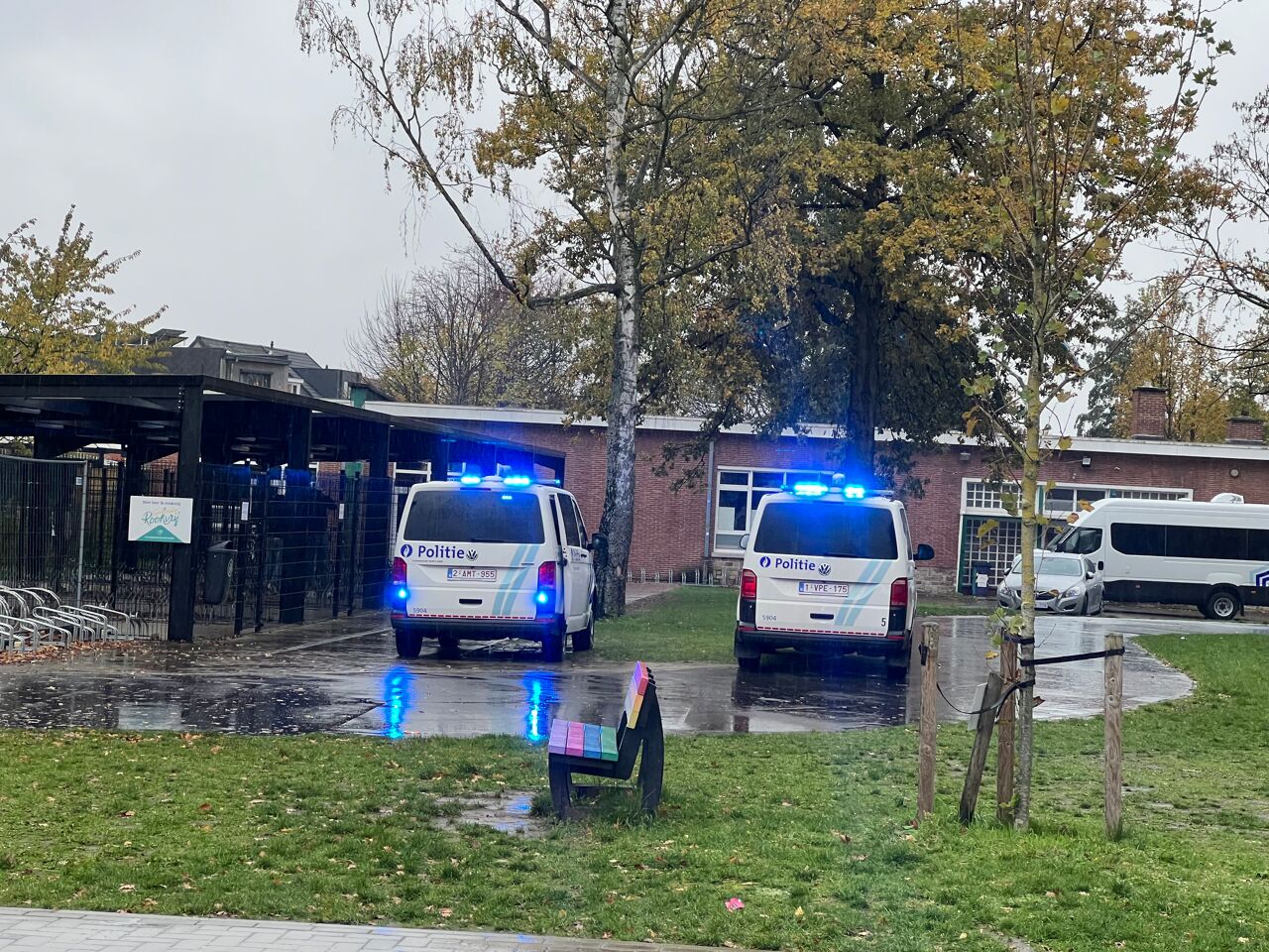 Politie Waasland Noord oefent tegen moorddadige aanslag op school in ...
