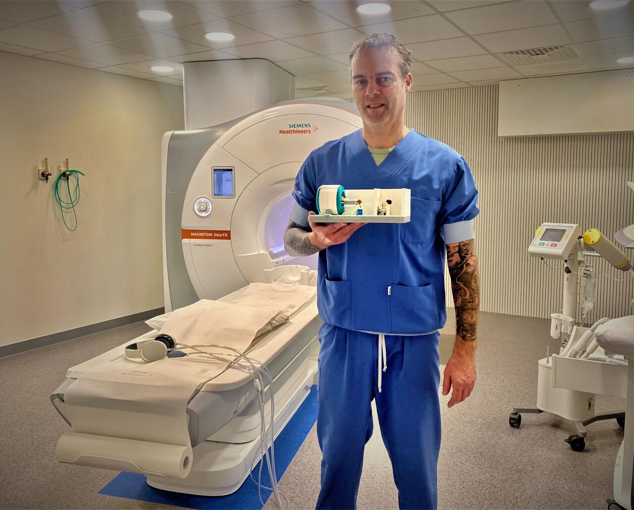 MRI-scanner uit LEGO in ziekenhuis Tongeren om kinderen gerust te ...