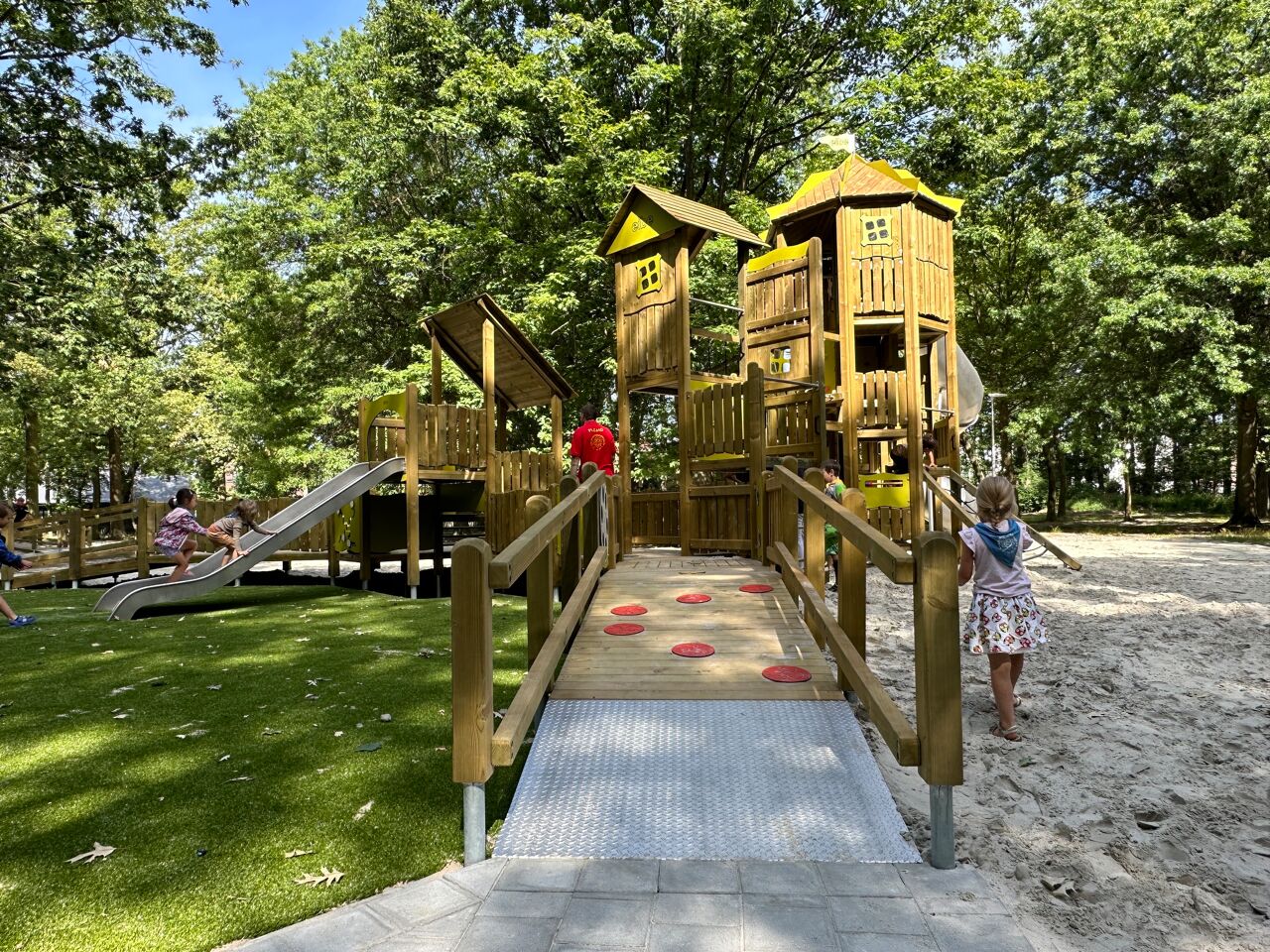 Stad Hasselt bouwt speeltuin De Borggraaf om tot grootste, inclusieve ...