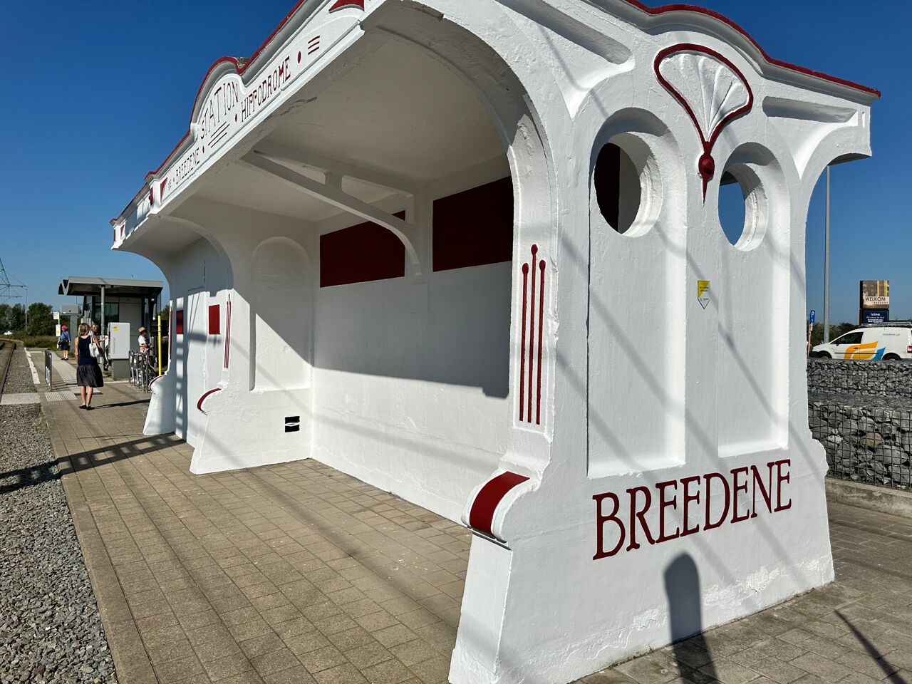 Iconisch tramhokje aan halte "Bredene Renbaan" krijgt als eerste ...