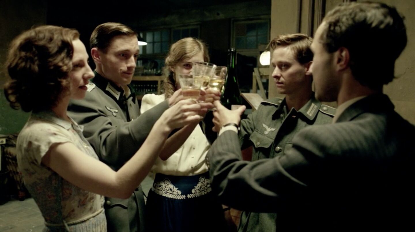 Unsere Mütter, unsere Väter | VRT MAX