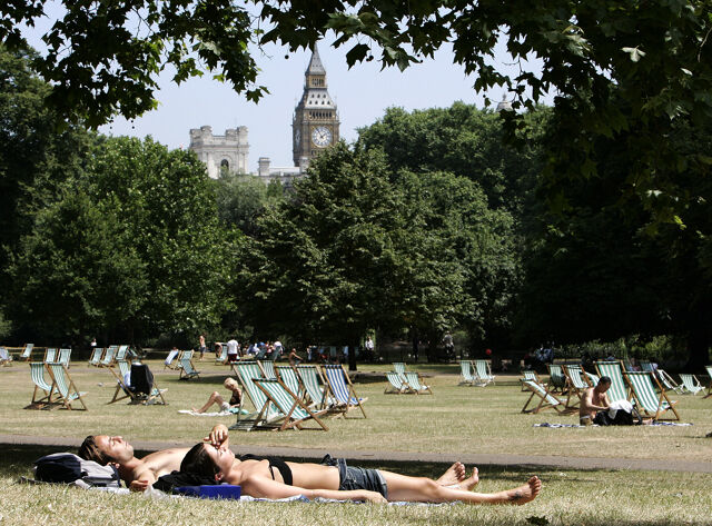 Hittegolf slaat wereldwijd toe: bekijk hier waar | VRT NWS: nieuws