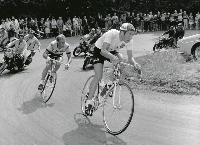 Waarom blijft Merckx na vijftig jaar nog altijd tot de verbeelding ...