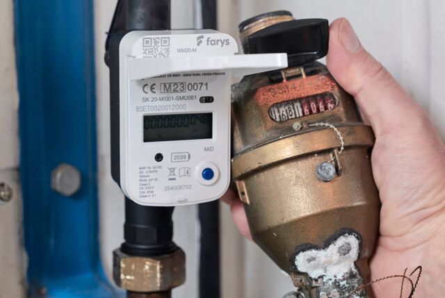 Waterbedrijven werken samen met Fluvius voor installatie digitale ...