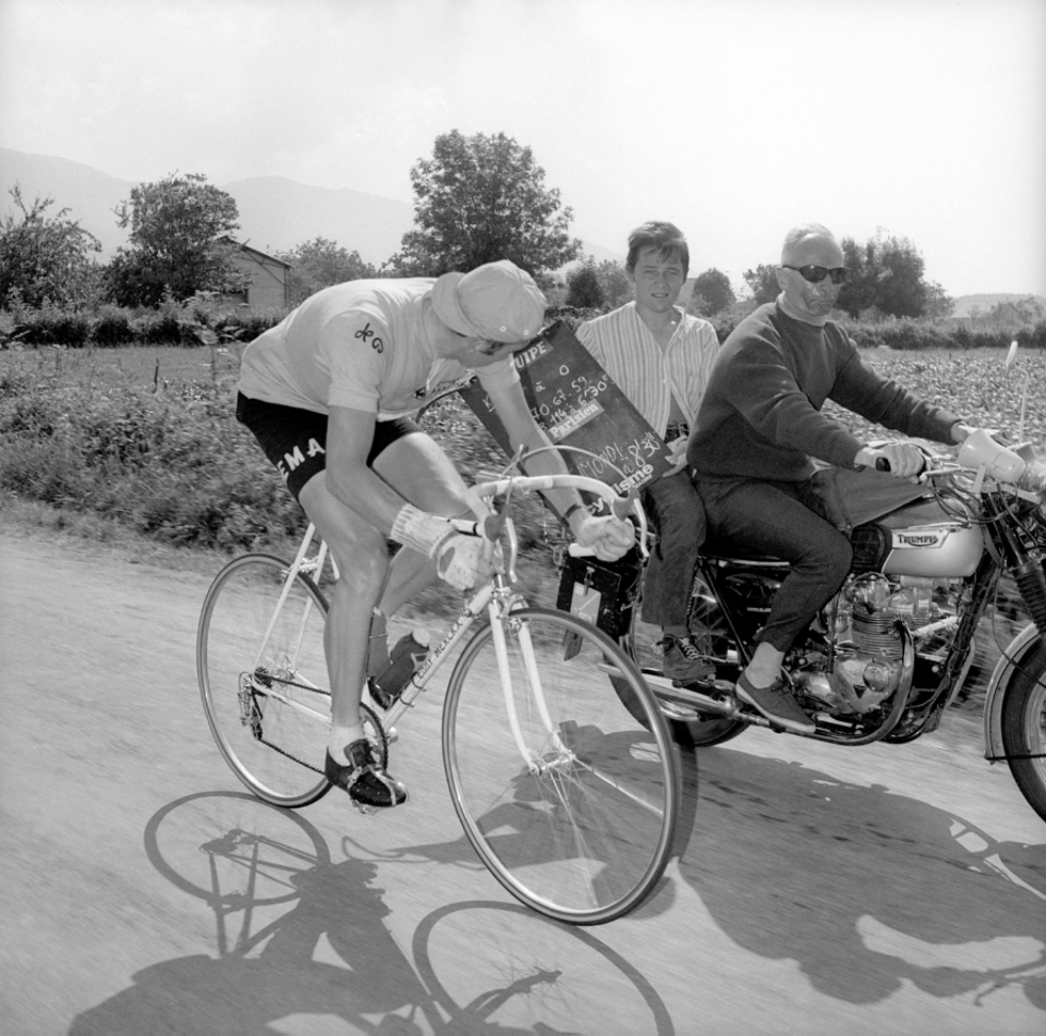 Waarom blijft Merckx na vijftig jaar nog altijd tot de verbeelding ...