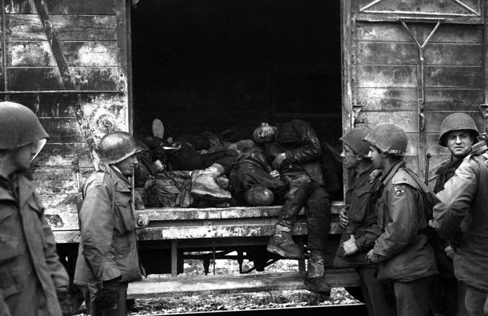 29 april 1945: Amerikanen bevrijden concentratiekamp Dachau | VRT NWS ...