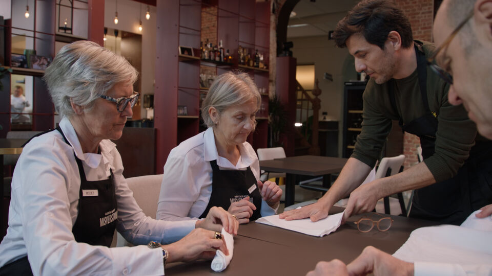 Restaurant Misverstand - Aflevering 1 (Seizoen 2) | VRT MAX