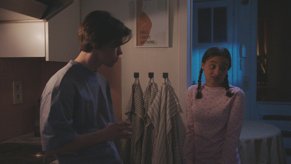 Meisjes - Aflevering 1 (Seizoen 6) | VRT MAX