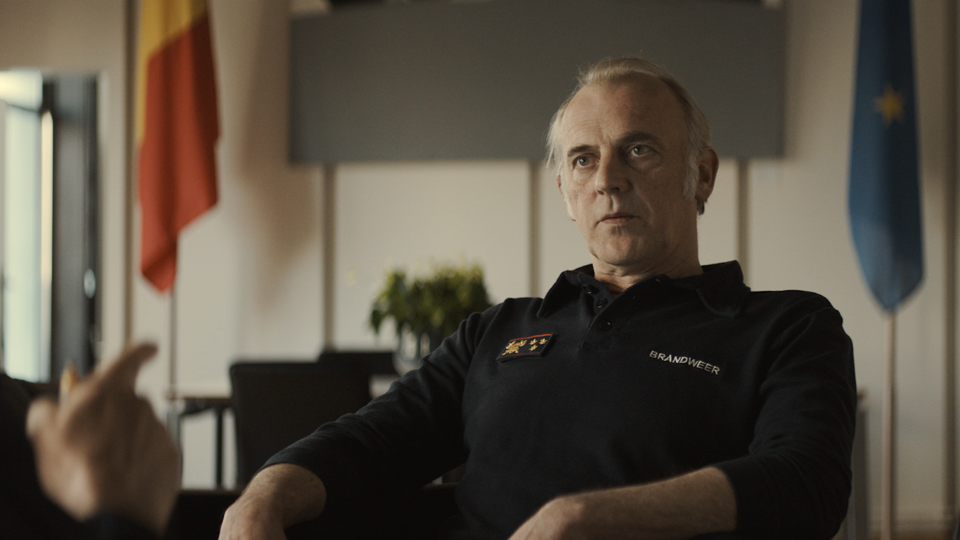 Onder vuur - Aflevering 1 (Seizoen 3) | VRT MAX