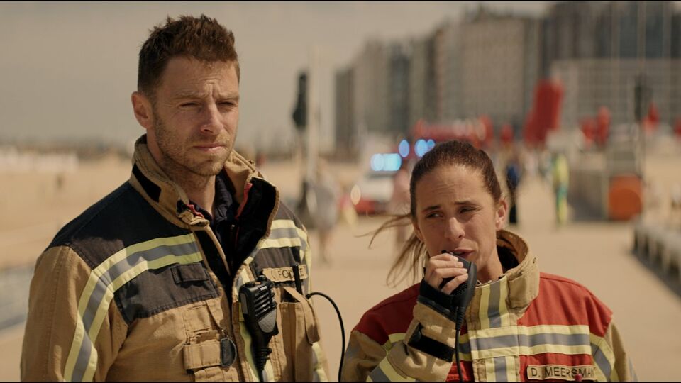 Onder vuur - Aflevering 10 (Seizoen 2) | VRT MAX