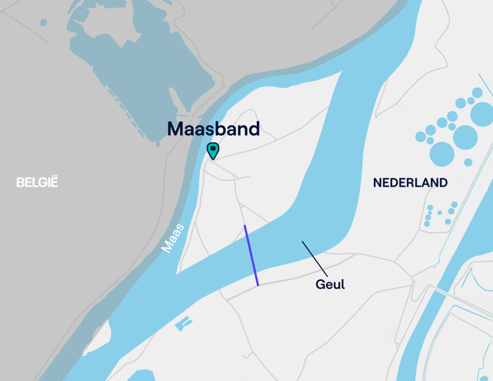BEKIJK - Nederlands dorp (aan grens) wordt eiland als Maas overstroomt ...