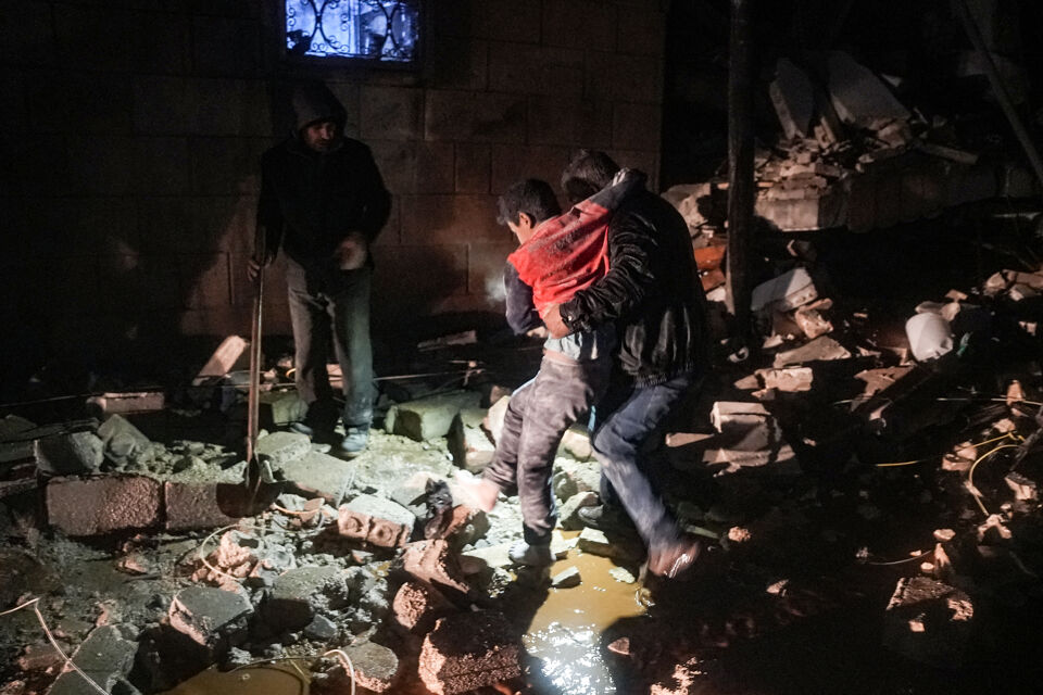 Zware aardbevingen treffen Turkije en buurland Syrië: duizenden doden ...