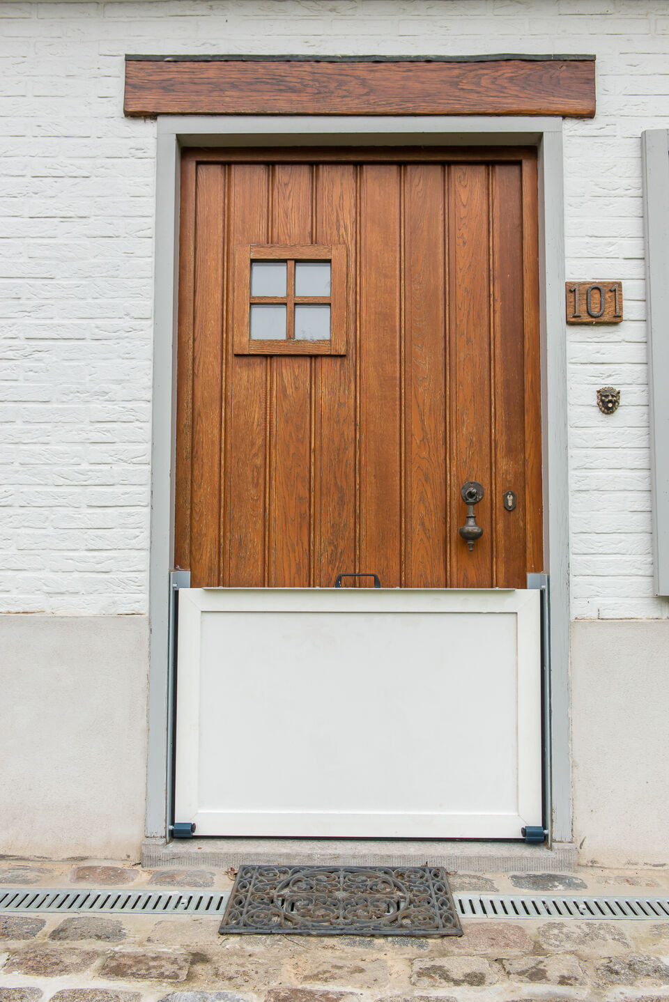 Van schotten voor ramen en deuren tot een gevelcoating: zo kan je je ...
