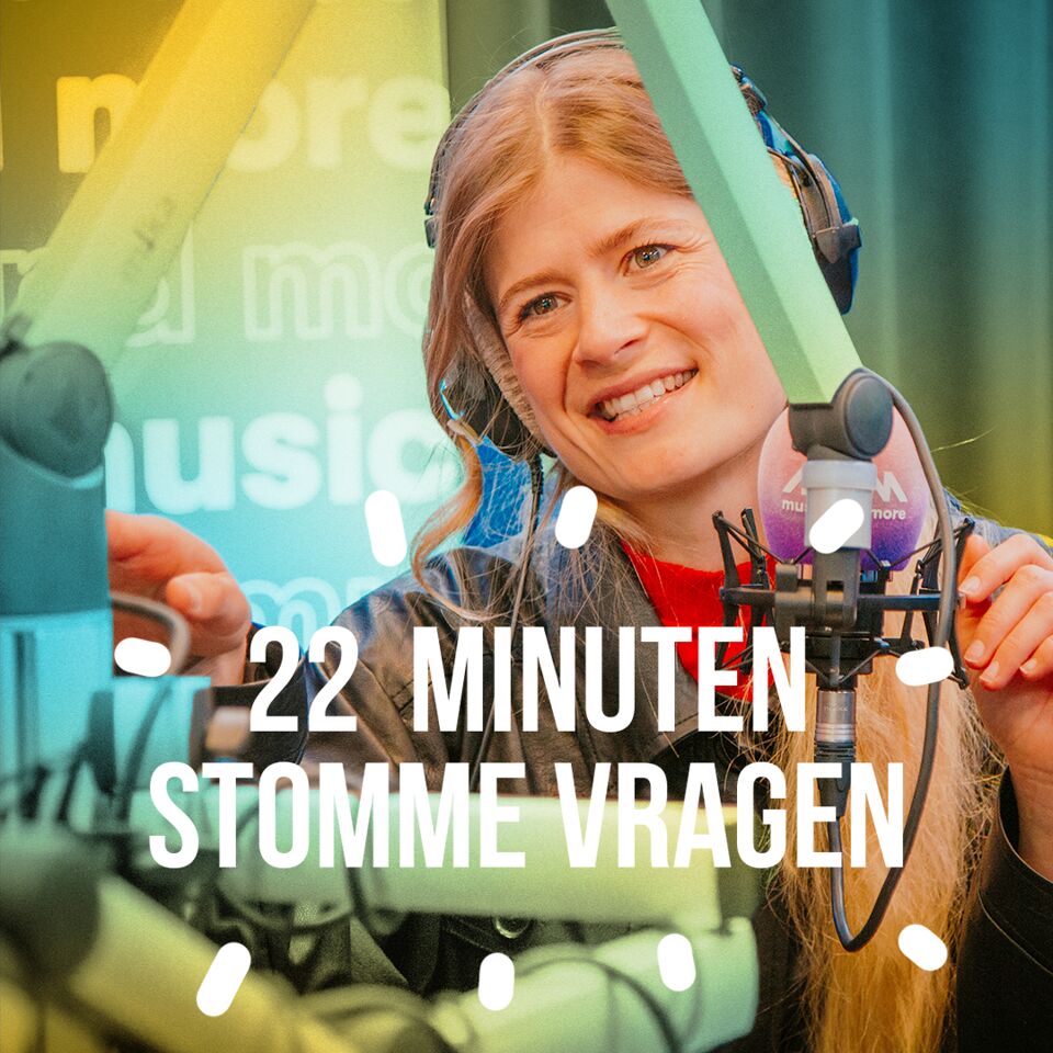 Niels Destadsbader - 22 Minuten Stomme Vragen [Podcast] | VRT MAX