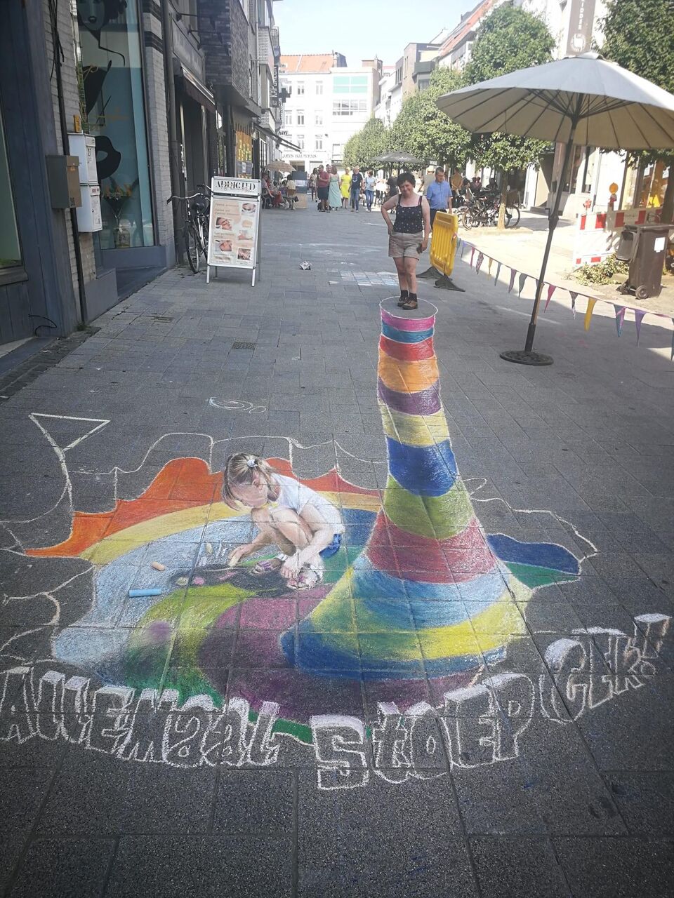 Pavement chalk world championships triggered by neighbours’ dispute ...
