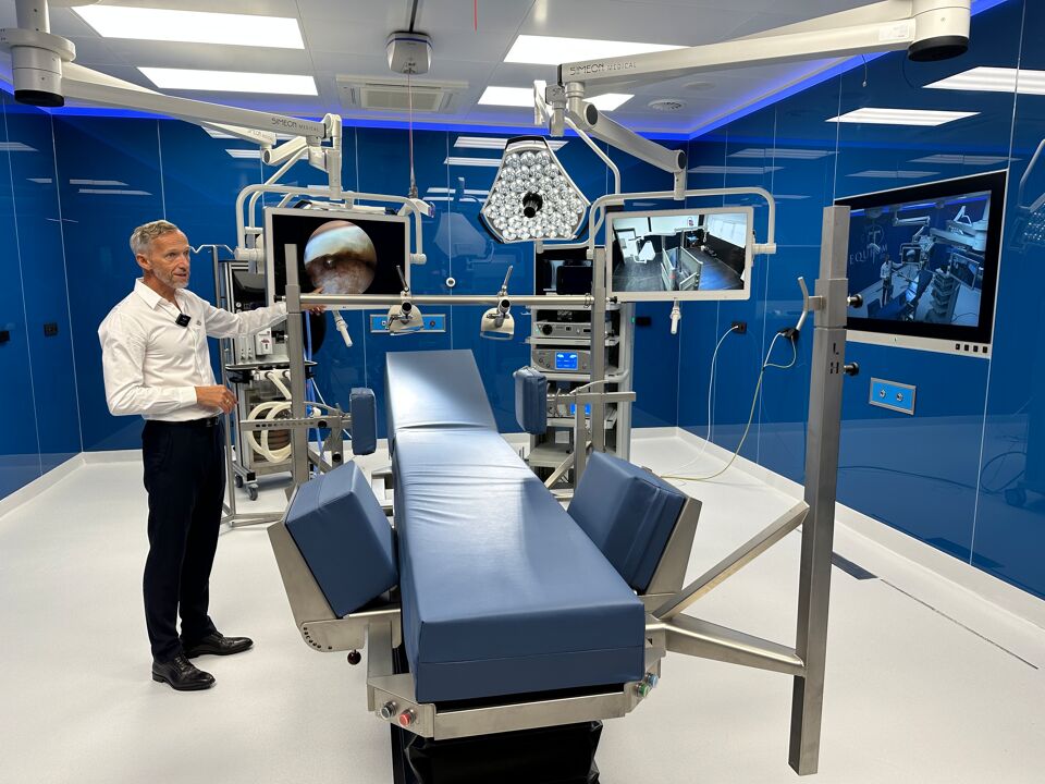 Paardenkliniek Equitom in Lummen breidt uit met extra stallen en ...