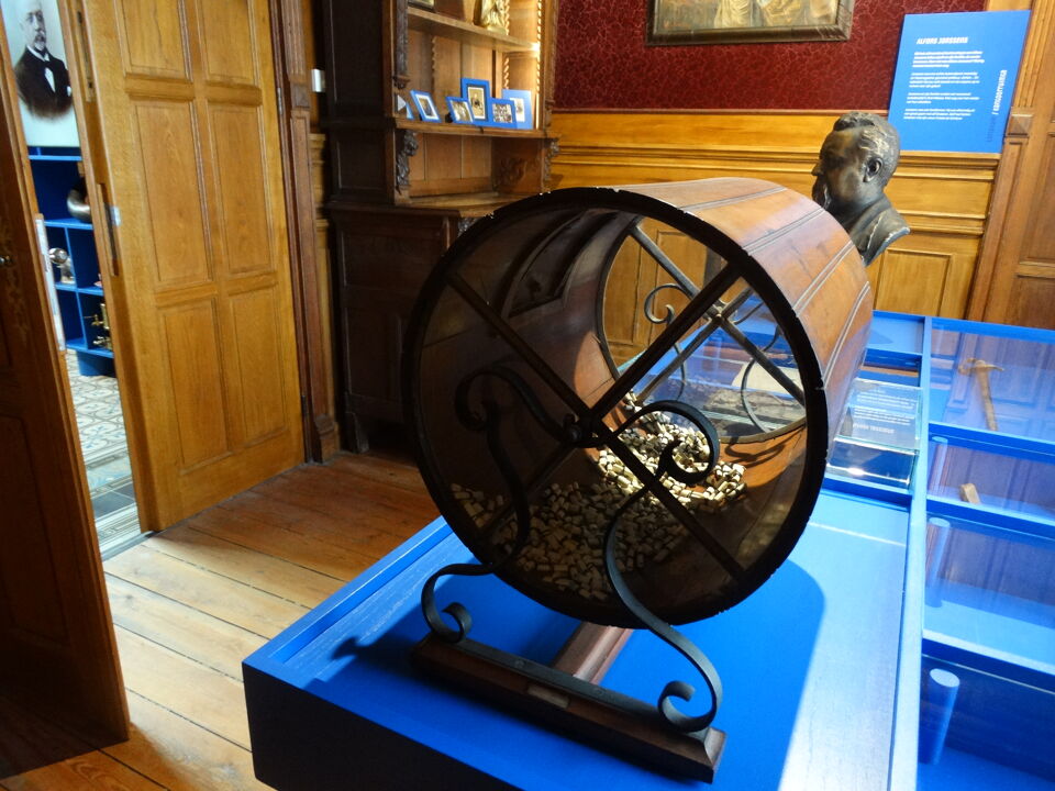 Nieuw curiositeitenmuseum Curiosum officieel geopend in Sint-Niklaas ...