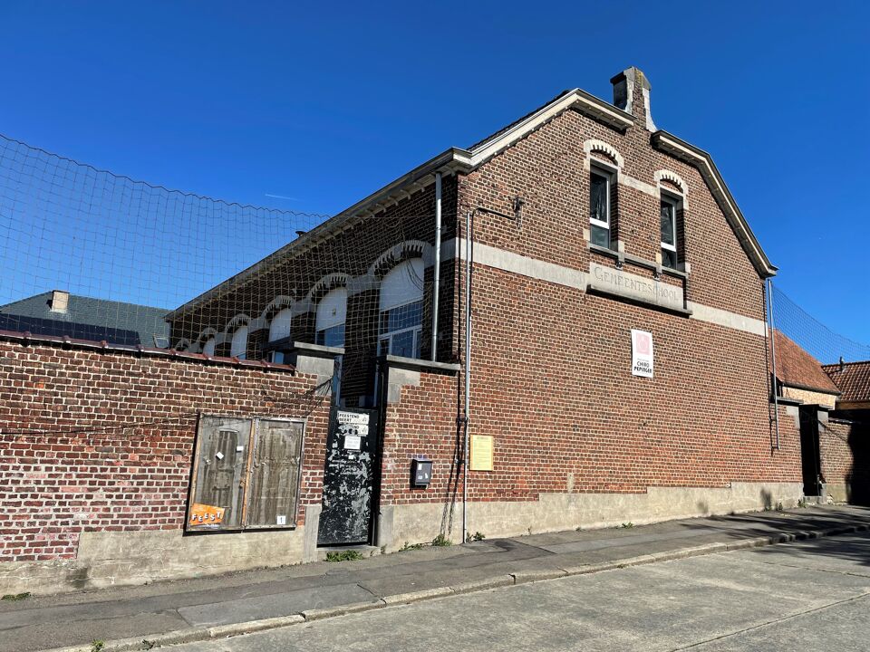 In Pepingen vragen ouders, oud-leiding en buren van Chiro Karreveld betere chirolokalen | VRT ...