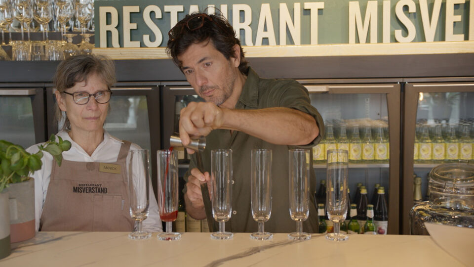 Restaurant Misverstand - Aflevering 3 (Seizoen 3) | VRT MAX