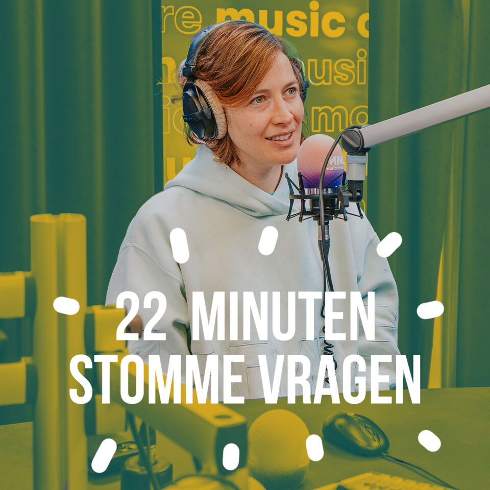 Gilles De Coster - 44 minuten stomme vragen live - 22 Minuten Stomme ...
