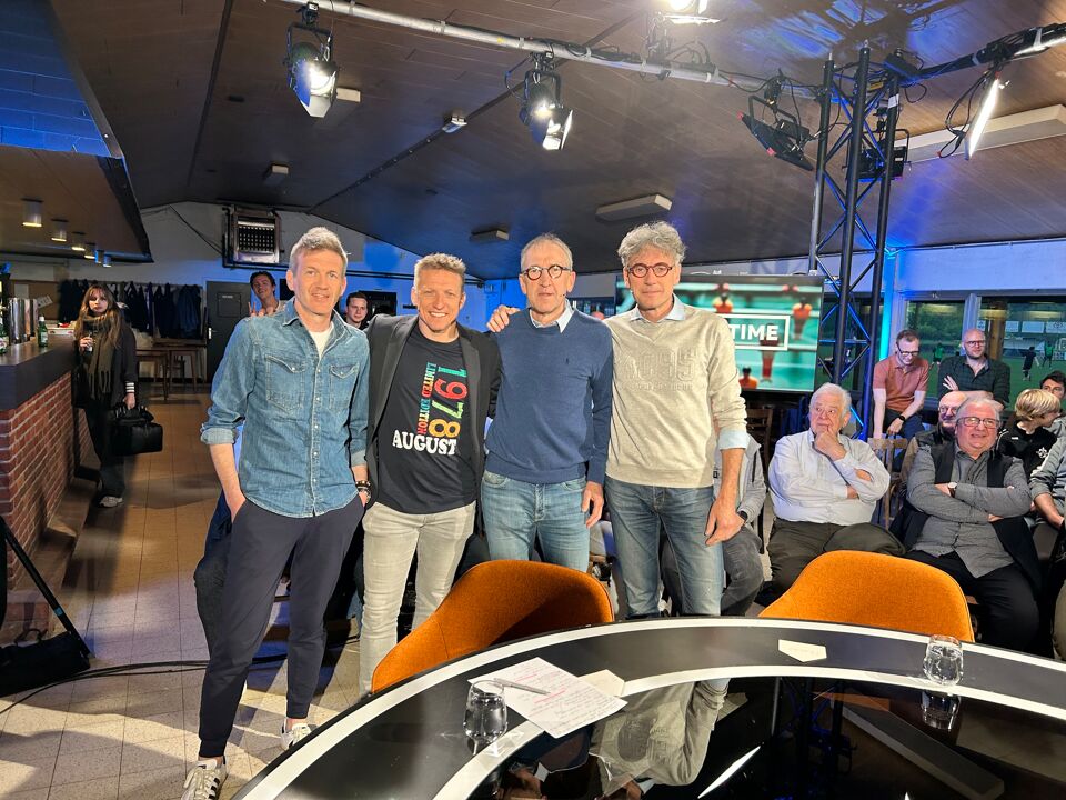 Exit - Aflevering 1 (Seizoen 2) | VRT MAX