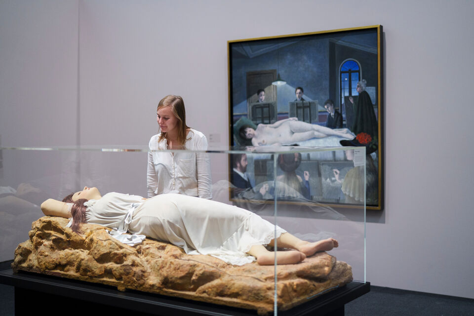 Vrouwen, tempels, treinen: tijdloos universum van schilder Paul Delvaux ...