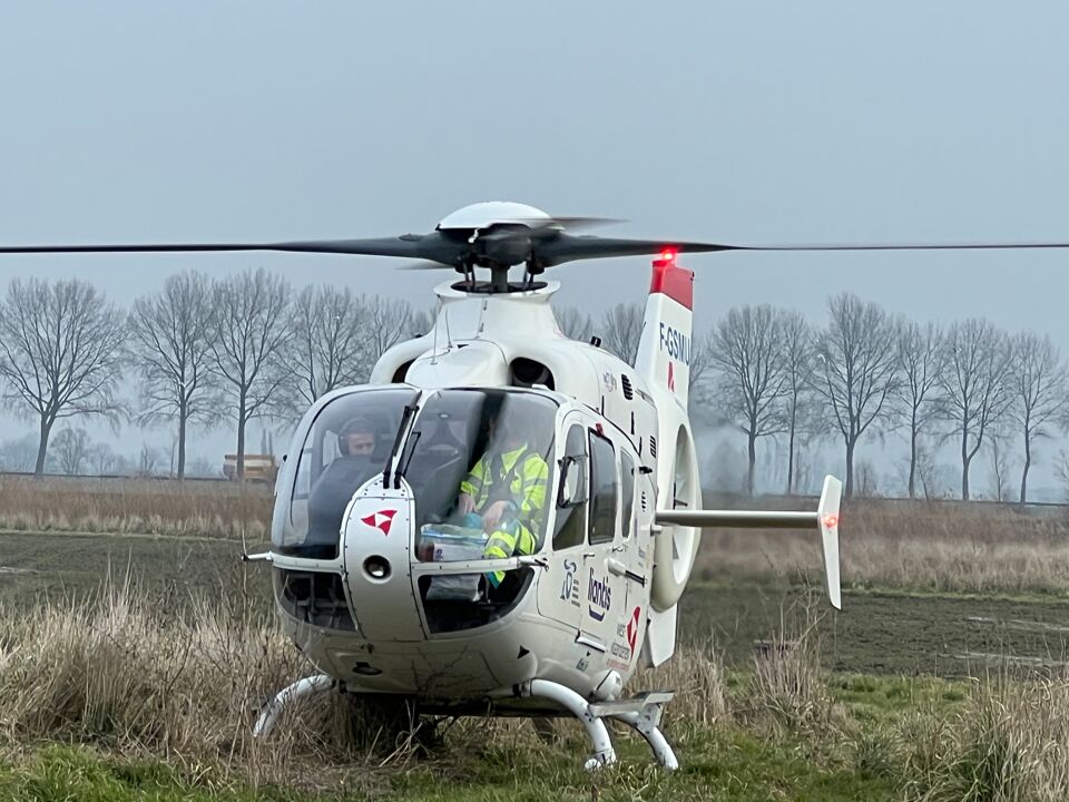 15-jarig meisje gered uit gracht vol riet in Diksmuide | VRT NWS: nieuws