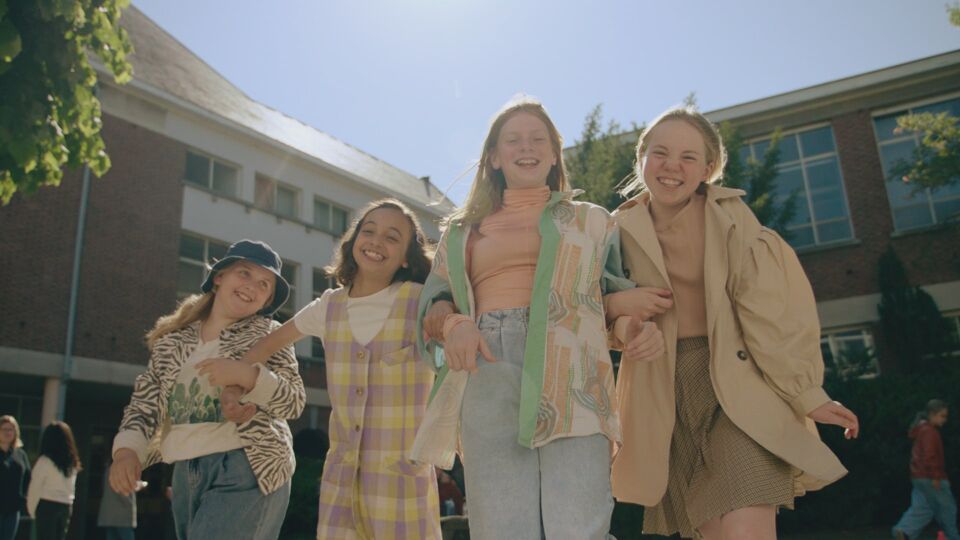 Meisjes - Aflevering 6 (Seizoen 1) | VRT MAX