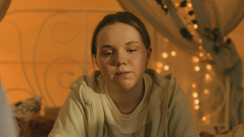 Meisjes - Aflevering 1 (Seizoen 6) | VRT MAX