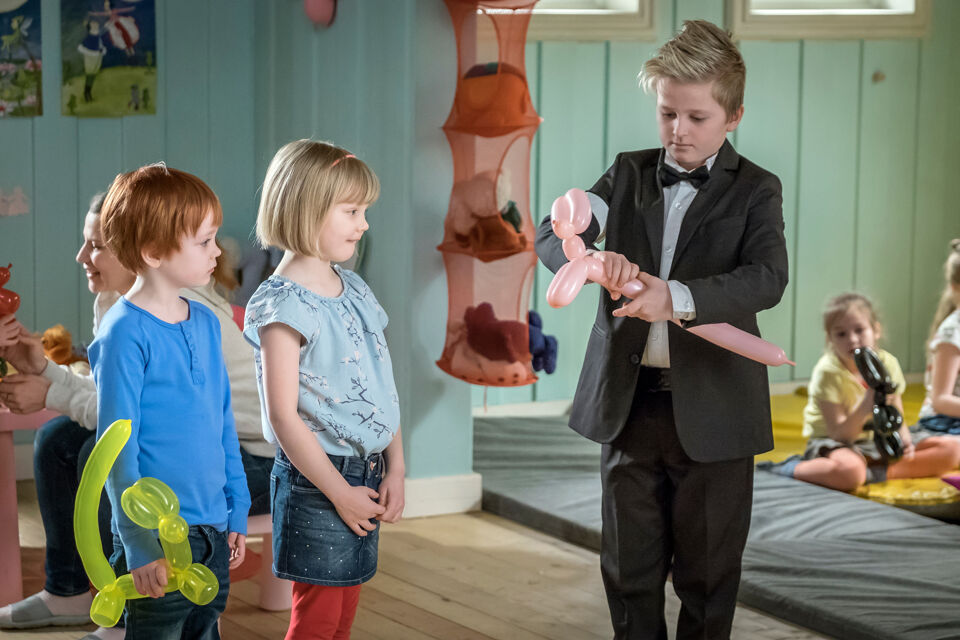 Casper en Emma - Aflevering 1 (Seizoen 2) | VRT MAX