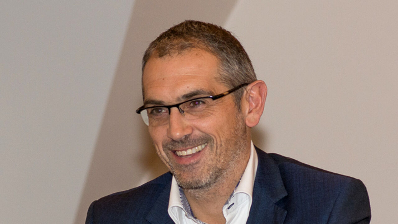 4 redenen waarom alleenwoners fiscale paria's zijn - Michel Maus | VRT ...