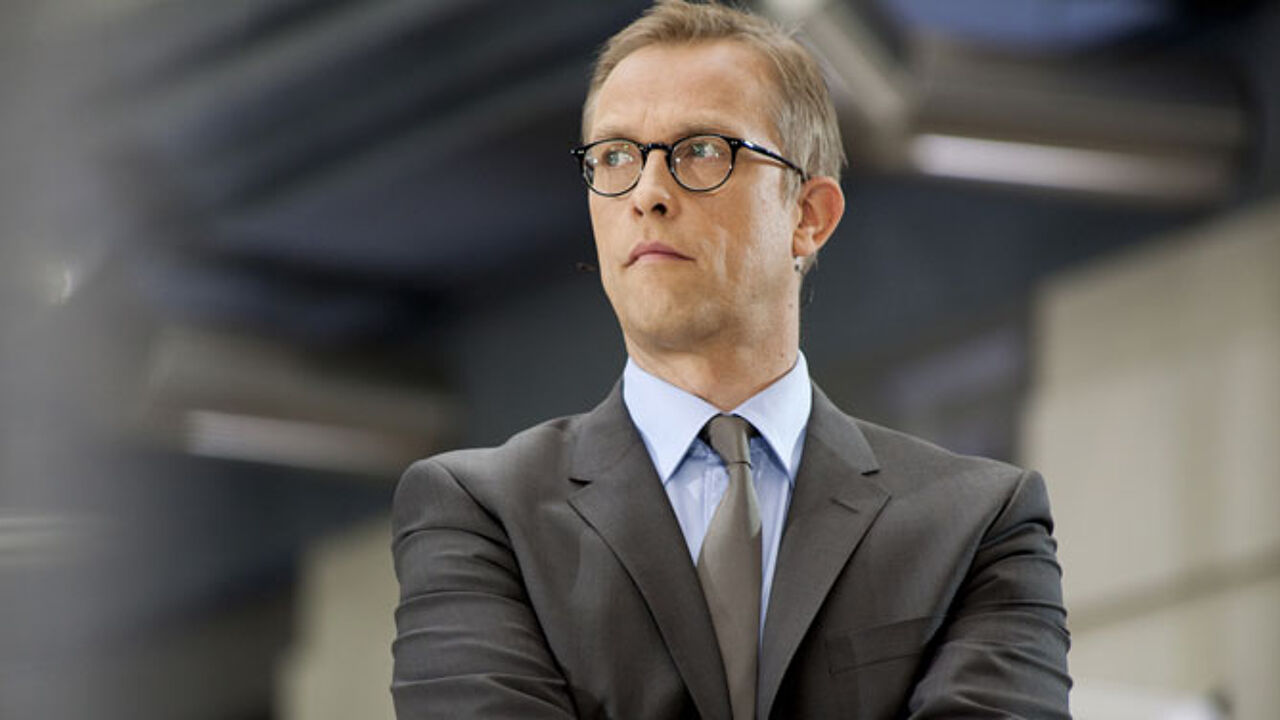 Wie heeft veel macht in Vlaanderen? - Ivan De Vadder | VRT NWS: nieuws