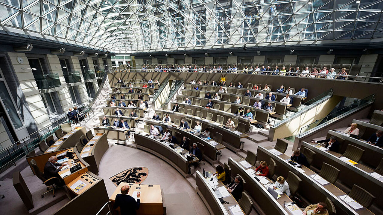 Le Parlement flamand : qu’est-ce que c’est ? | VRT NWS: le site d ...