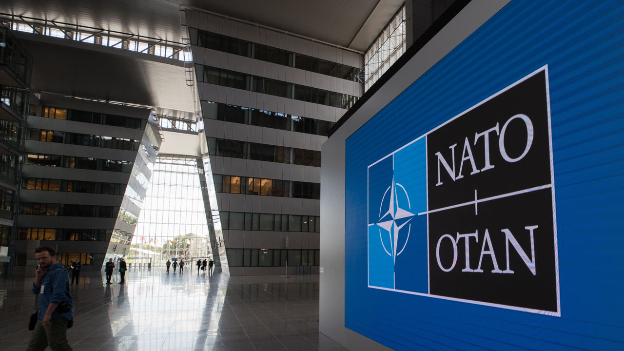 Na de raketinslag in Pools grensgebied: wat zijn artikel 4 en 5 van het ...