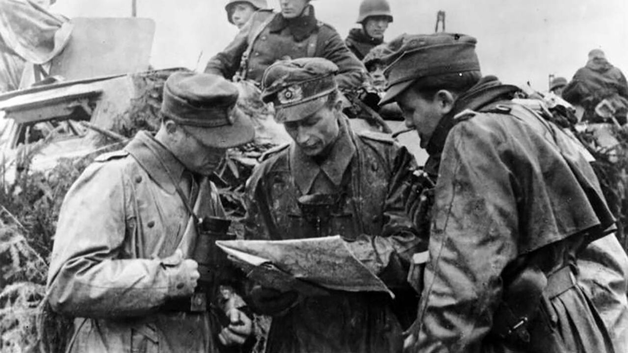 11 tot 17 december 1944: Duitsers zetten grote aanval in, de ...