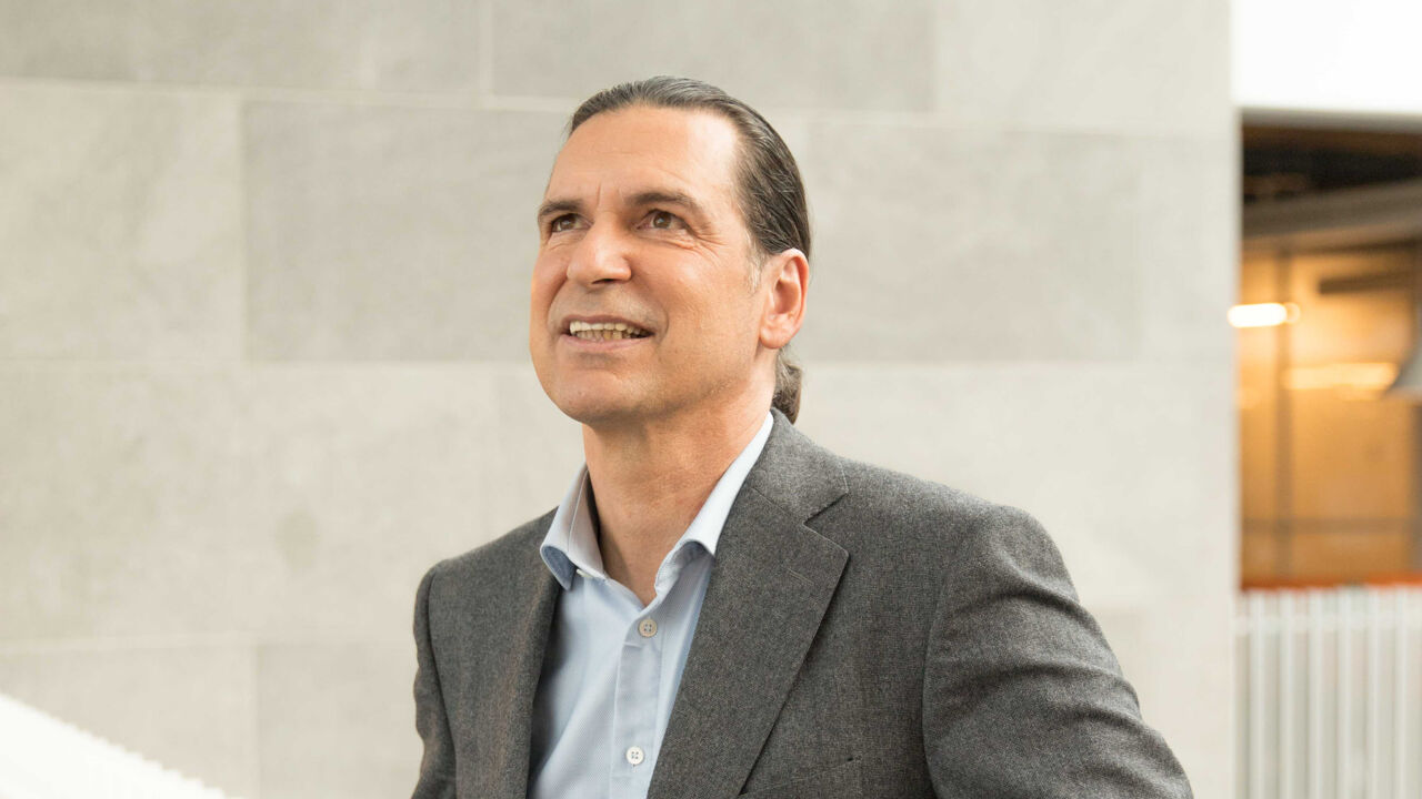 UGent neemt afstand van uitspraken professor Lieven Annemans over ...