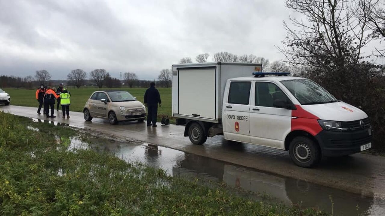 Bom uit Eerste Wereldoorlog tot ontploffing gebracht in Zemst | VRT NWS ...