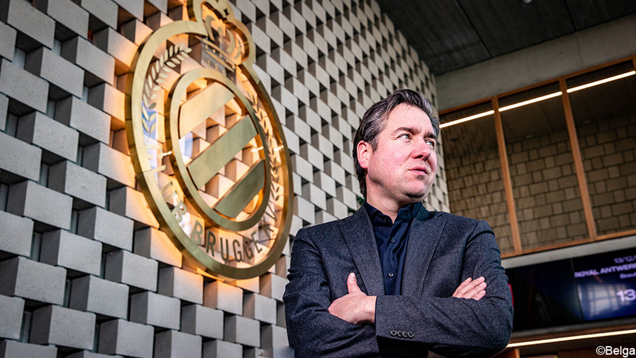 Moet Club door met Vincent Mannaert, die met alcoholverslaving kampt ...