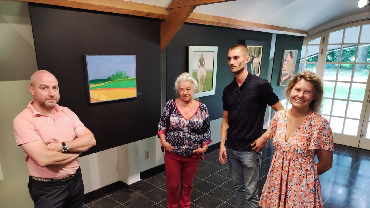 Sint-Martens-Latem eert schilder Roger Raveel met tentoonstelling: "Er ...