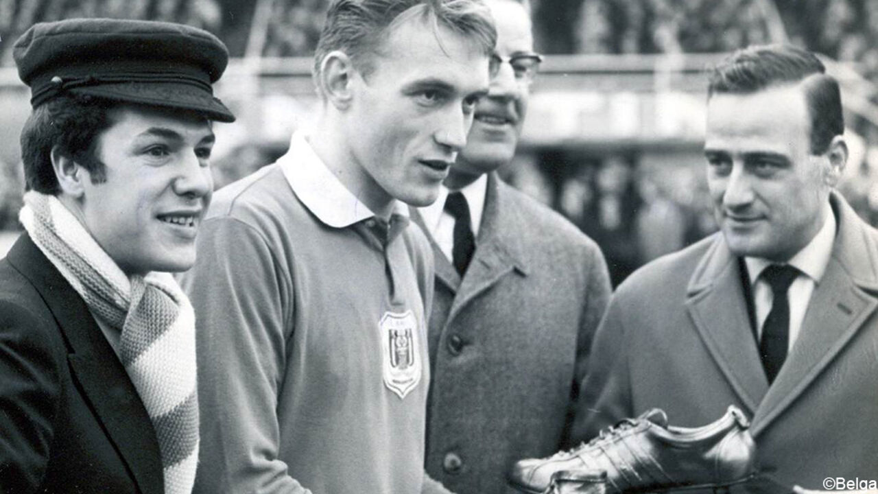 Paul Van Himst is 80 jaar: "Hij gleed over het gras met zijn sierlijke ...