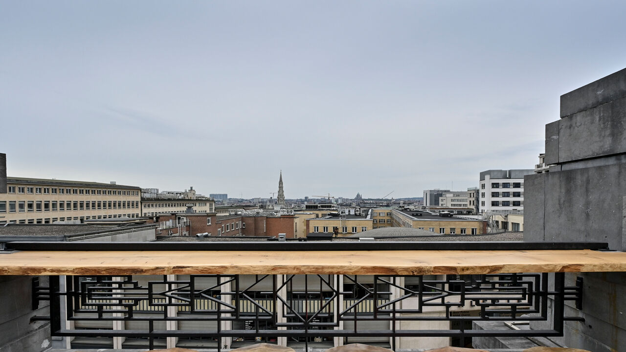 Rooftop bars are the new hype in Brussels | VRT NWS: news