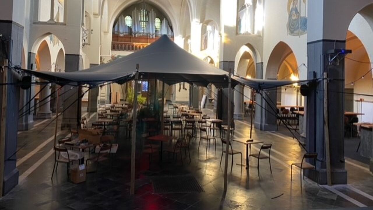 Paterskerk in Roeselare is een café: "Vroeger kerk met de kortste ...
