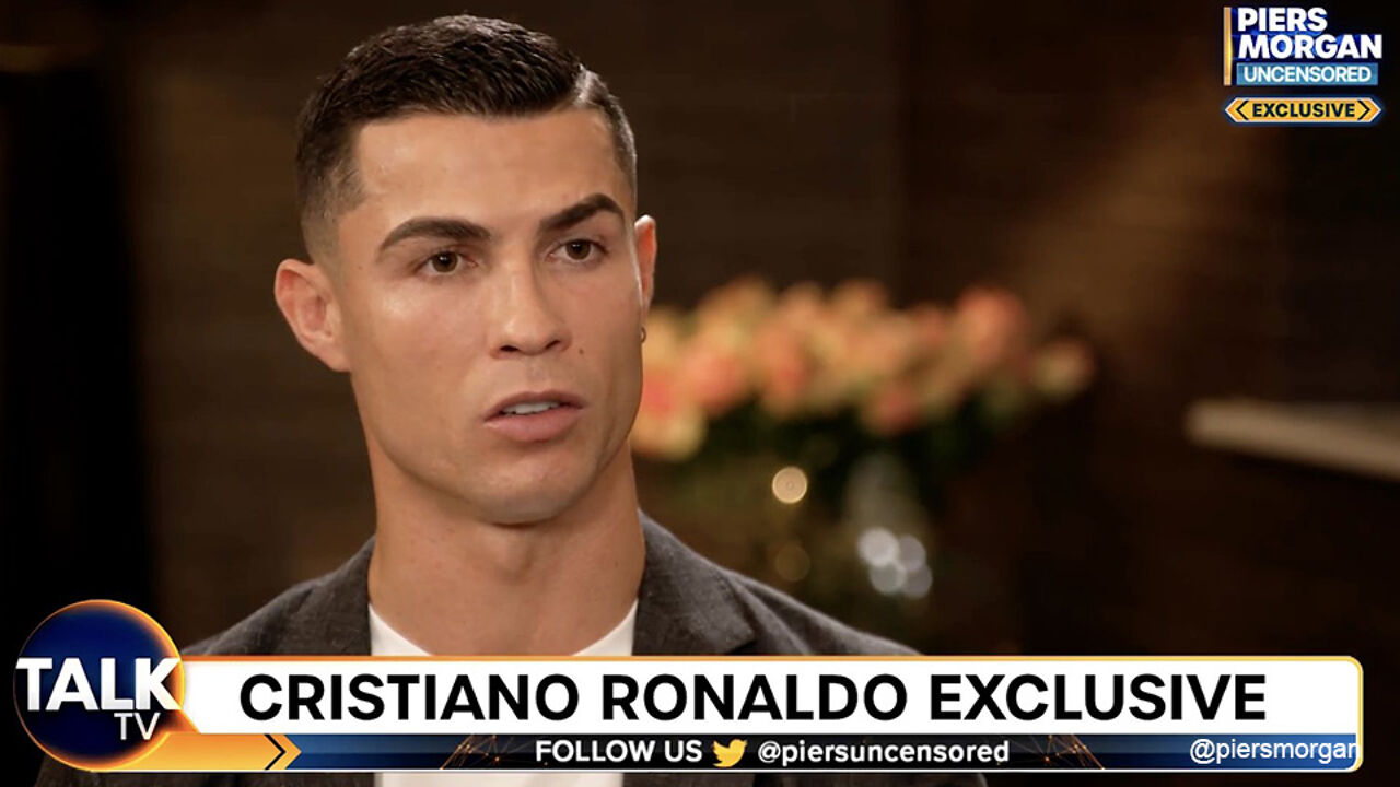 Cristiano Ronaldo tekent gigacontract bij Saudische club Al-Nassr: "Schrijven geschiedenis" | sporza