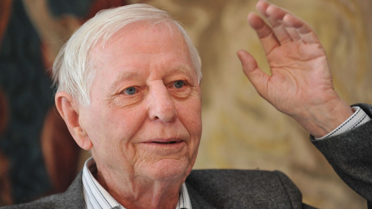 Hans Magnus Enzensberger (93) overleden, een van de belangrijkste ...