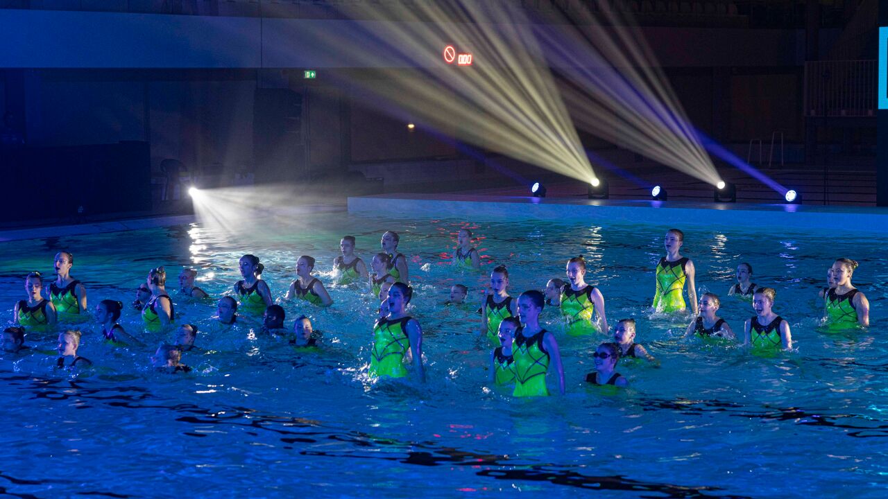 Zwemcomplex Aquatopia in Aalst officieel geopend | VRT NWS: nieuws